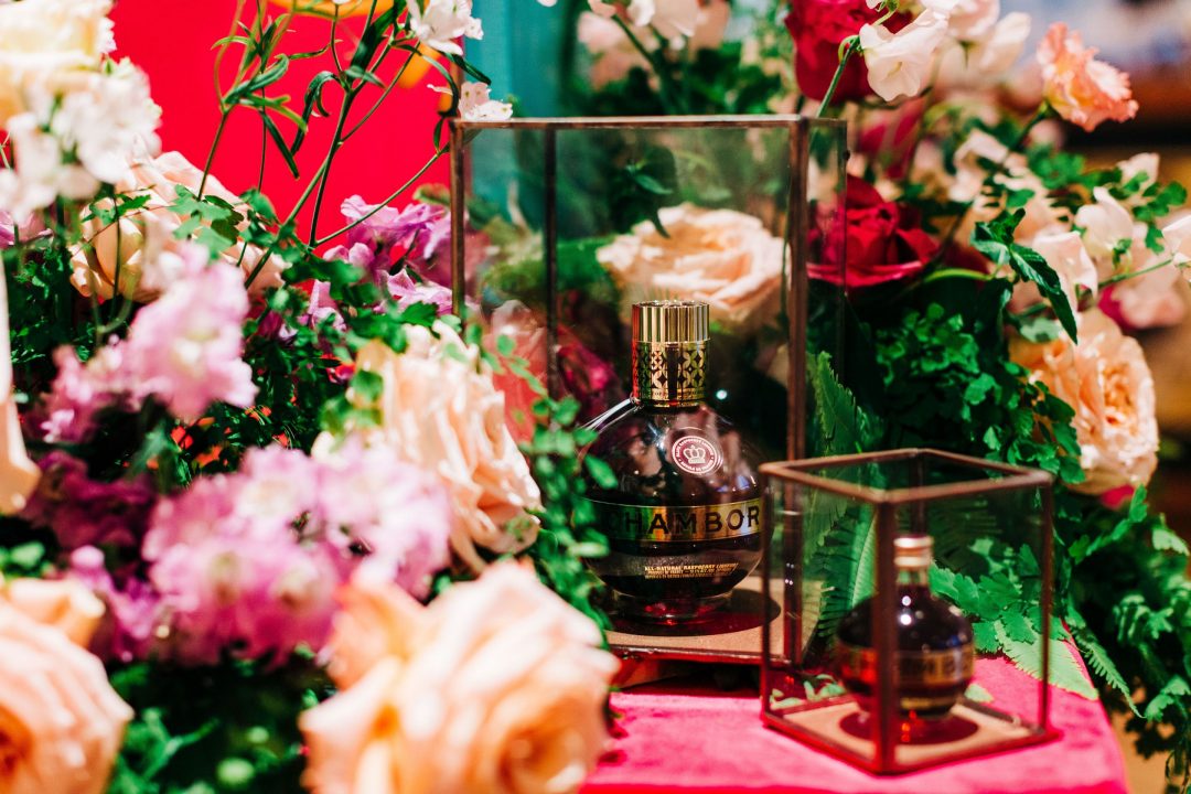 How to Host a Southern Cocktail Party with Modern Style - BSB MEDIA