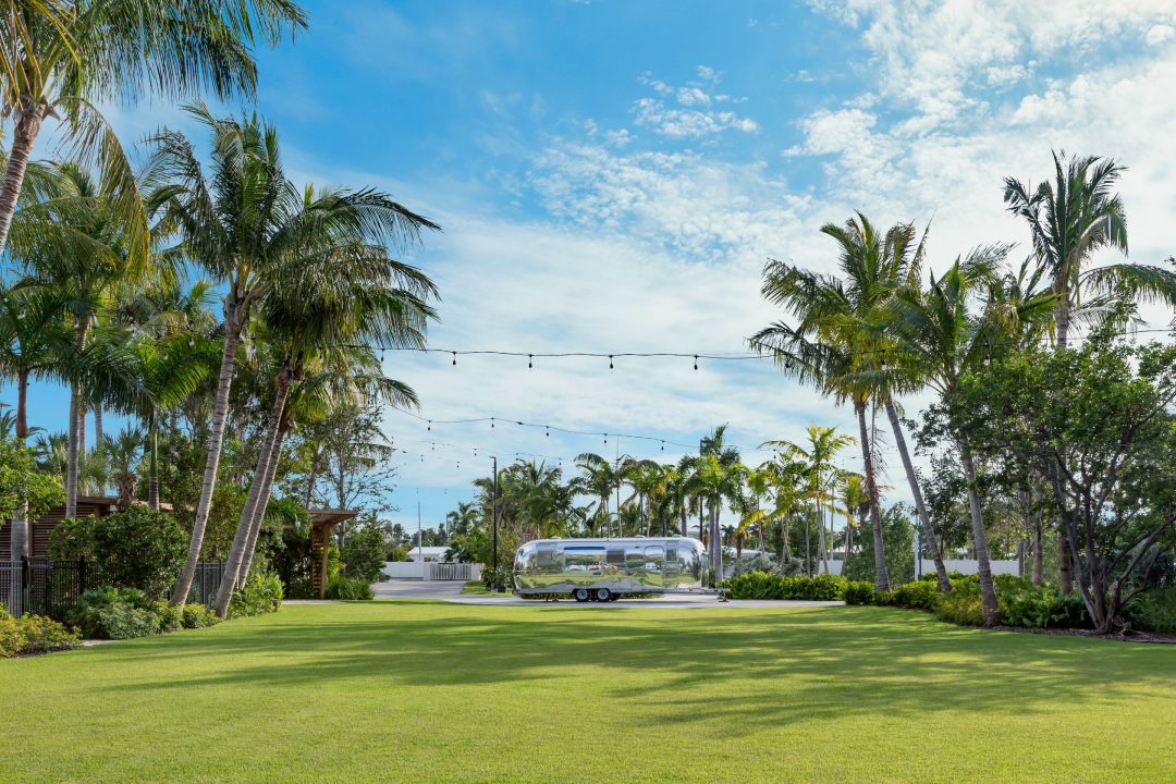 Coastal Party Inspiration: How to Host a Key West Style Party - BSB ...