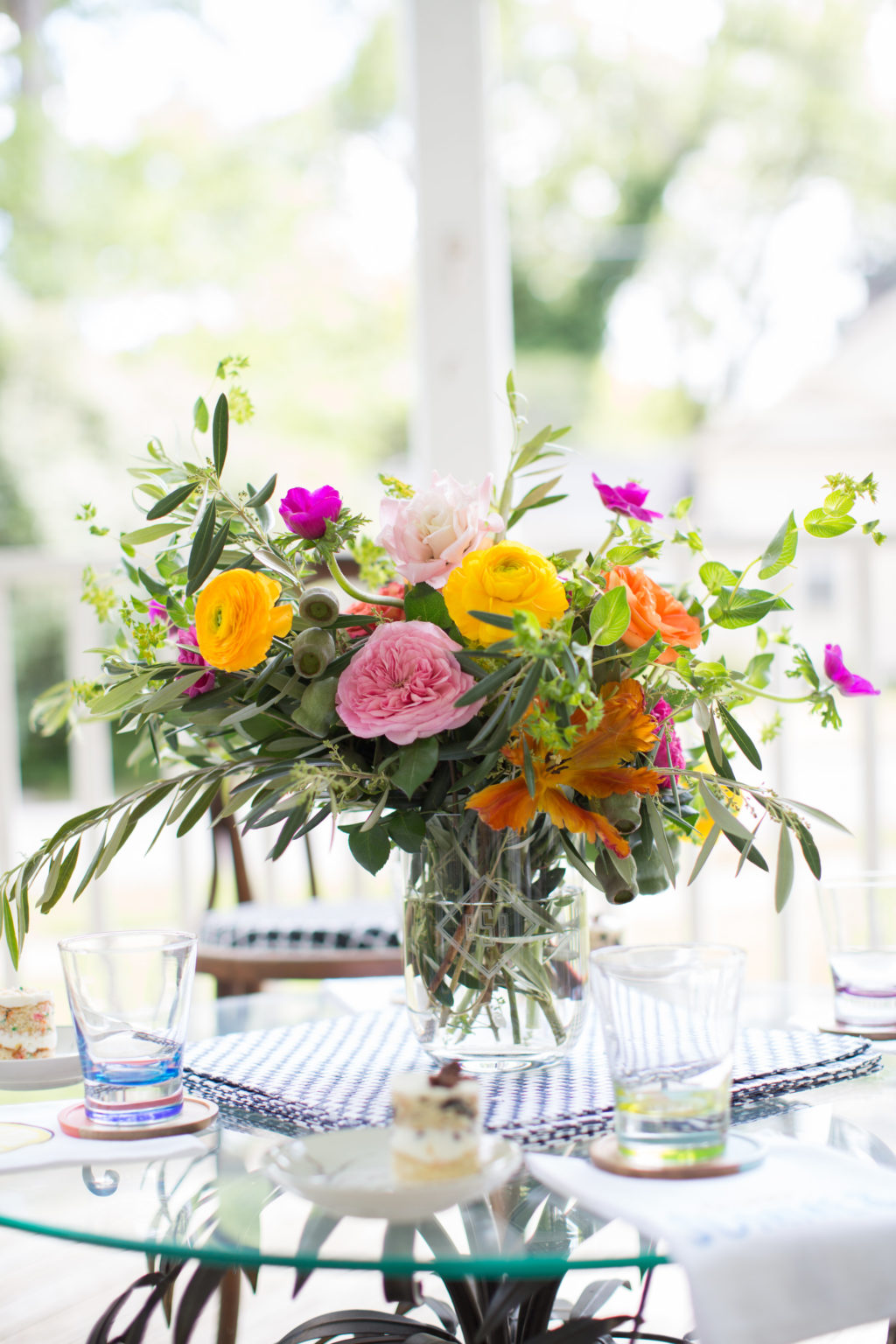 How to Dress for a Front Porch Party - BSB MEDIA LLC